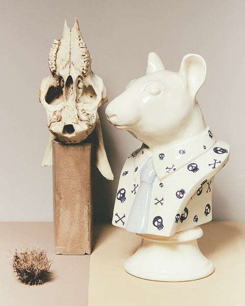 Busto Ratón con calaveras – Centro Cerámica Talavera
